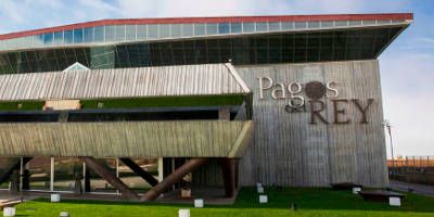 Wine from Pagos del Rey · Vinissimus